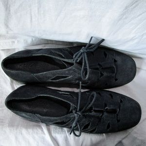 Clarks | Shoes | Clarks Springer Blue Leather Shoe | Poshmark